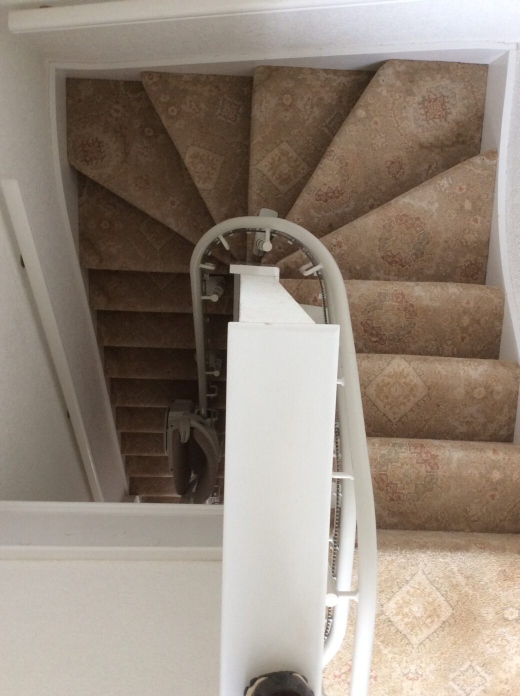 Stannah 260 Siena curved stair lift – Dolphin Devon Stairlifts